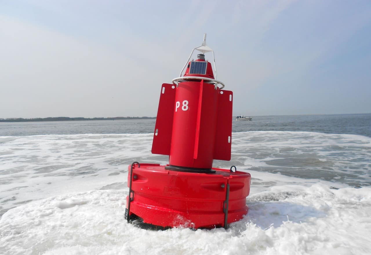 Seamanship Info | #1 Catamaran Resource Seamanship Info | #1 Catamaran Resource
