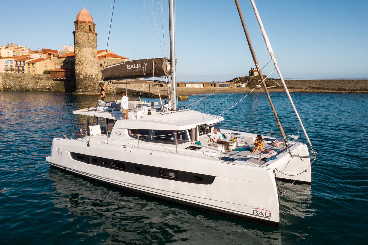 Miami Boat Show 2025 | Catamaran Gurus Tours & Viewings