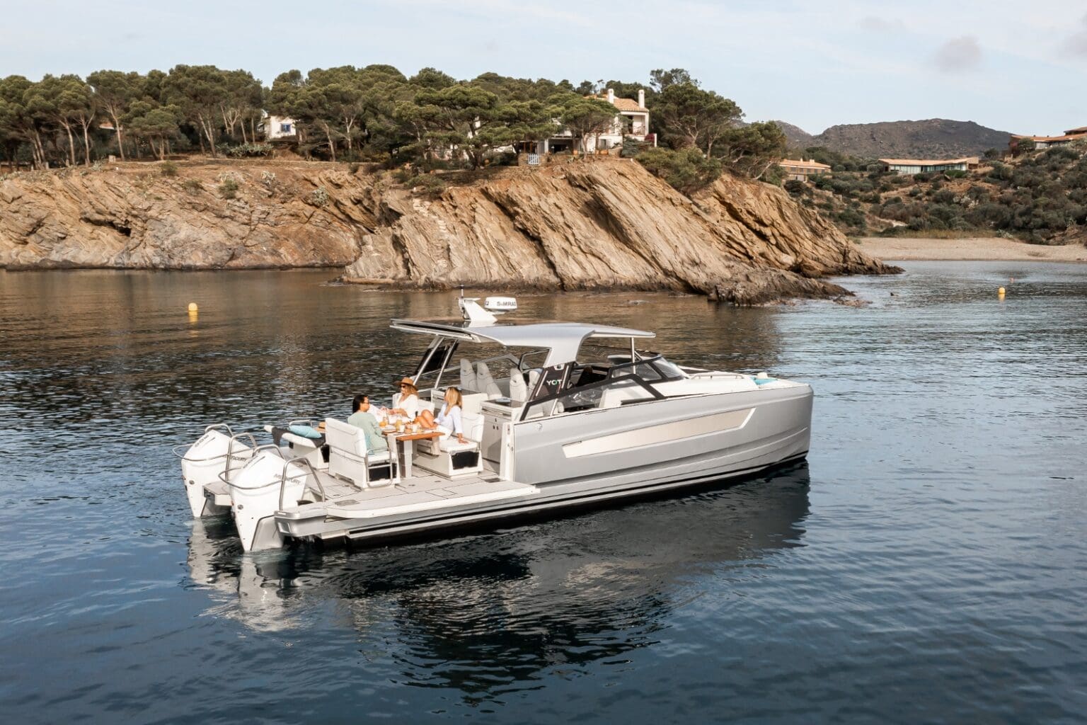 YOT 36 Power Catamaran | Compact Luxury & Outboard Performance